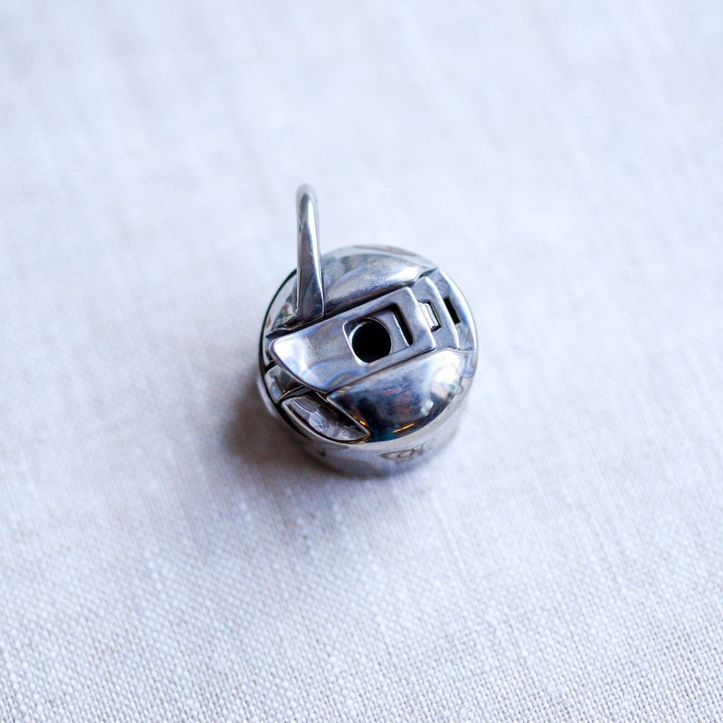 Bernina : Bernette Bobbin Case : Metal : b55/46/12/15 – the workroom