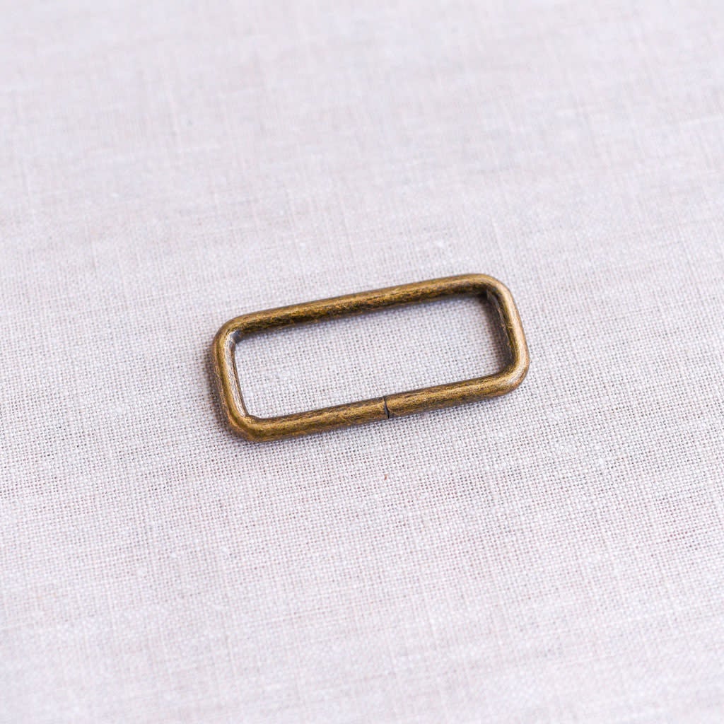 Metal Wire-Formed Rectangle Ring : Various Colours/Sizes – the workroom